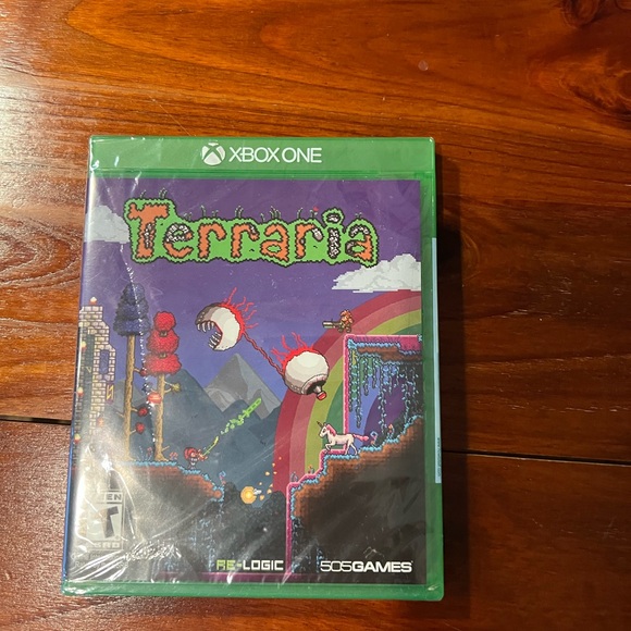Microsoft | Video Games & Consoles | Terraria For Xbox One Green Case ...